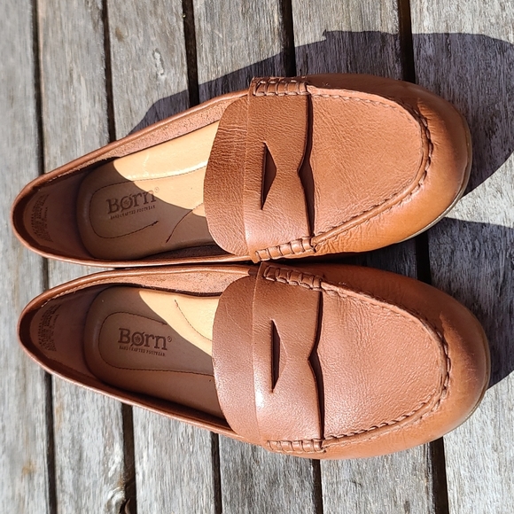 Born | Shoes | Born Ladies Loafers Sz 75 | Poshmark
